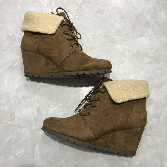 SM New York | Shoes | New Sm New York Wedge Bootie 85m 45 | Poshmark